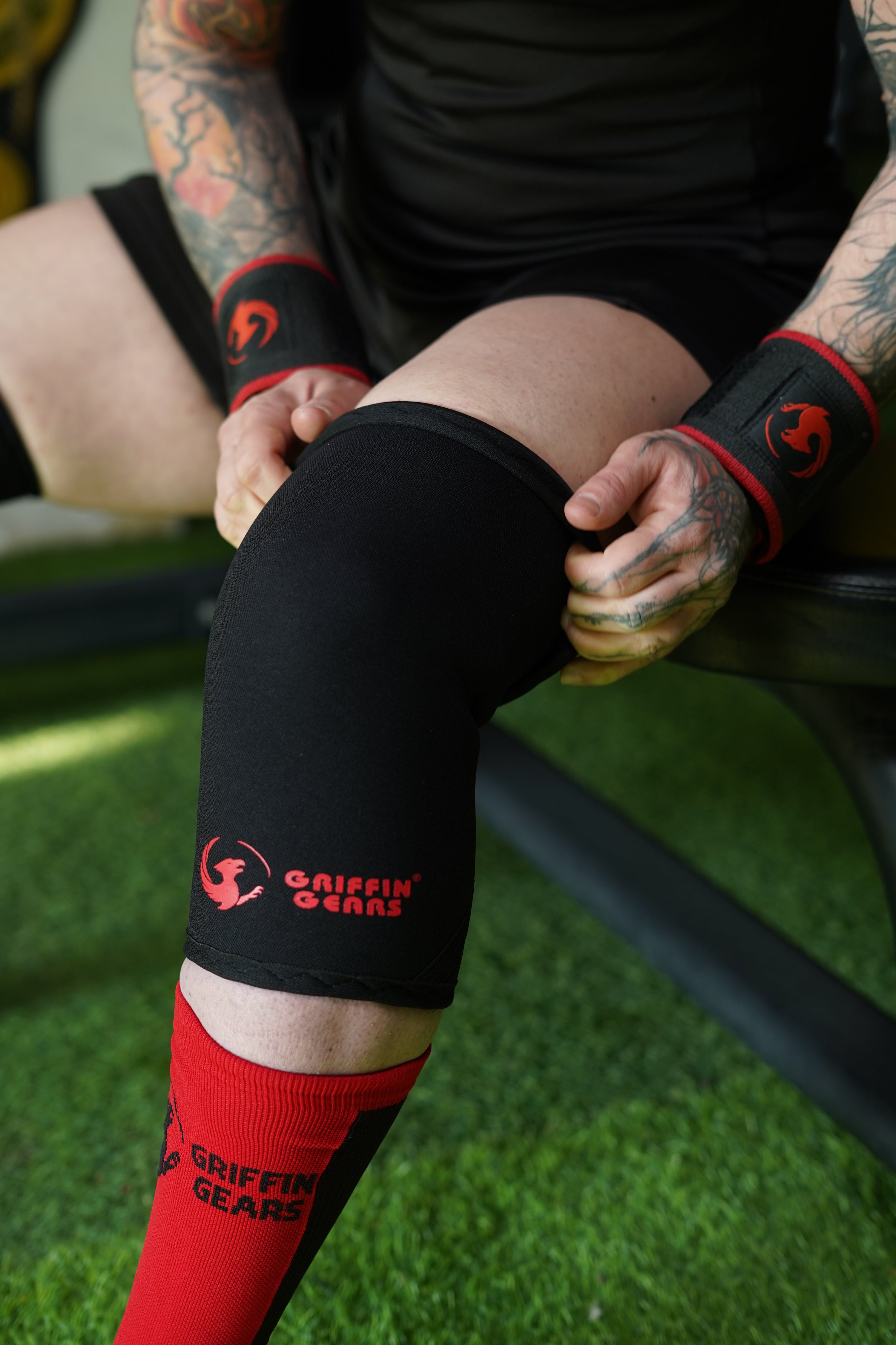 Best Lifting Gears for Powerlifters Online | Griffin Gears – online
